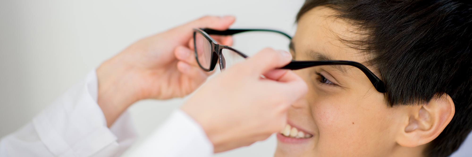 Causes, signs and control of myopia in children | HealthPartners Blog